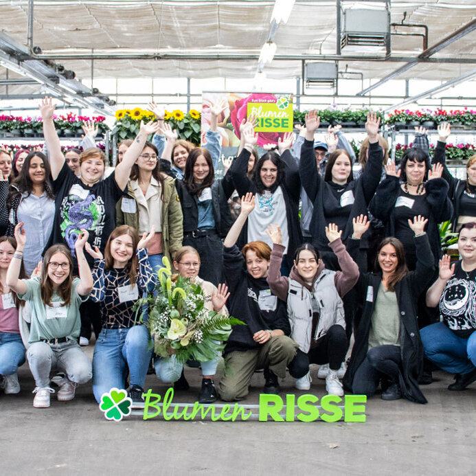 Azubi$start 2023 - Blumen Risse